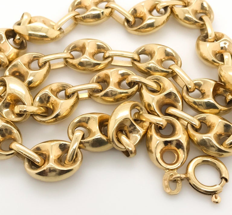 18 Karat Yellow Gold Mariner Style Link Chain Necklace For Sale at 1stdibs