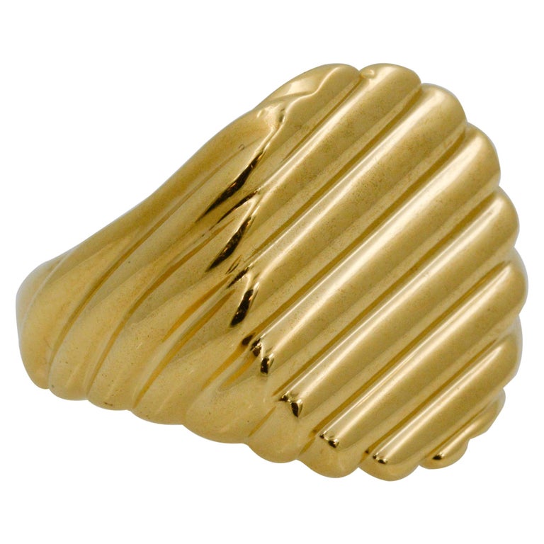 18 Karat Yellow Gold Men's Ridged Ring at 1stDibs