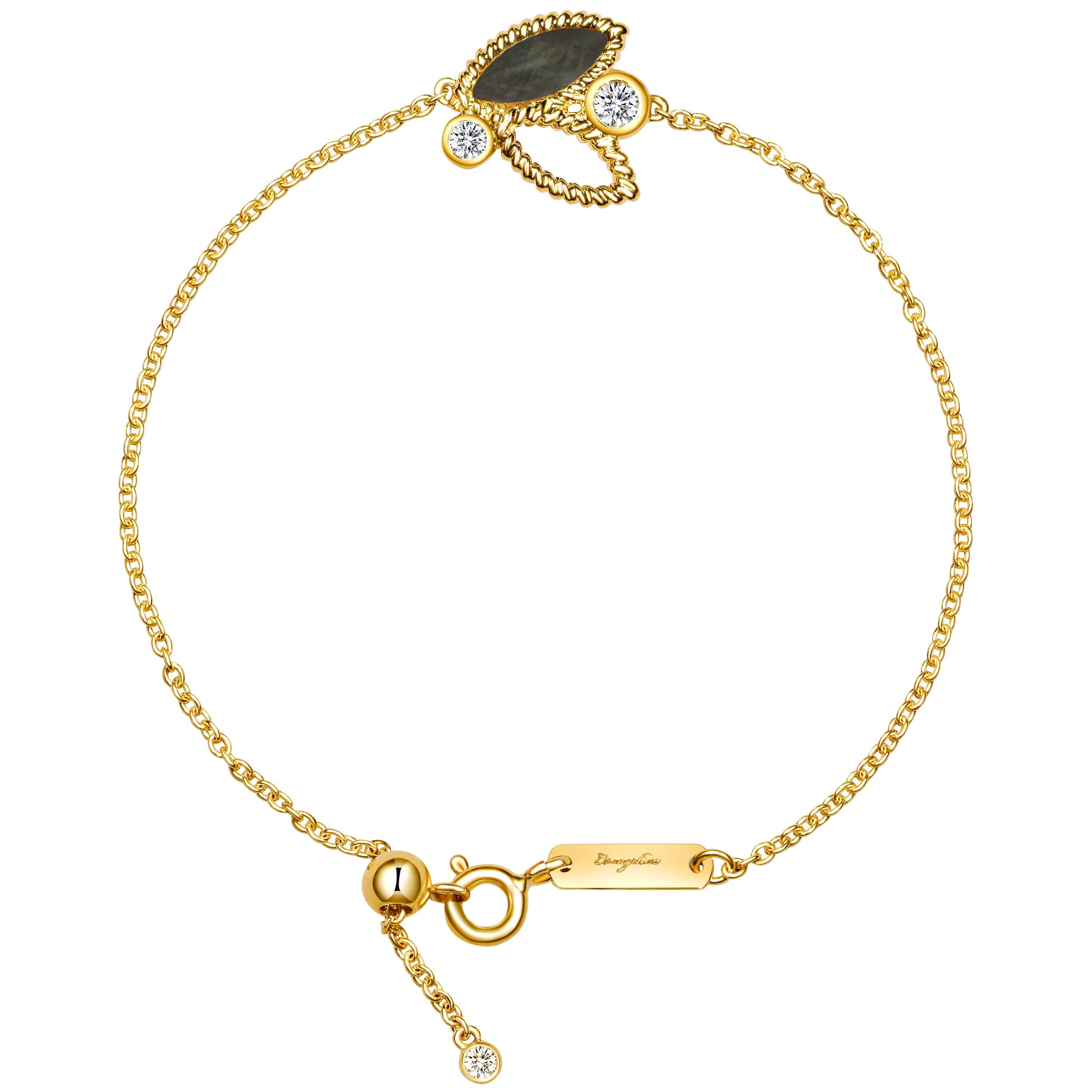 18 Karat Yellow Gold Mini Q Garden Bracelet with Diamonds and Mother of ...