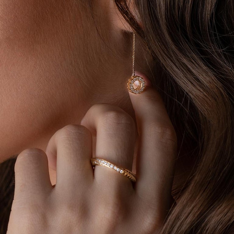 18 Karat Yellow Gold Mobius Band, Squares Holes Set with 18 VS White ...