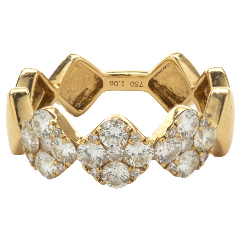 18 Karat Yellow Gold Rose Cut Diamond Kite Shape Band For Sale at 1stDibs