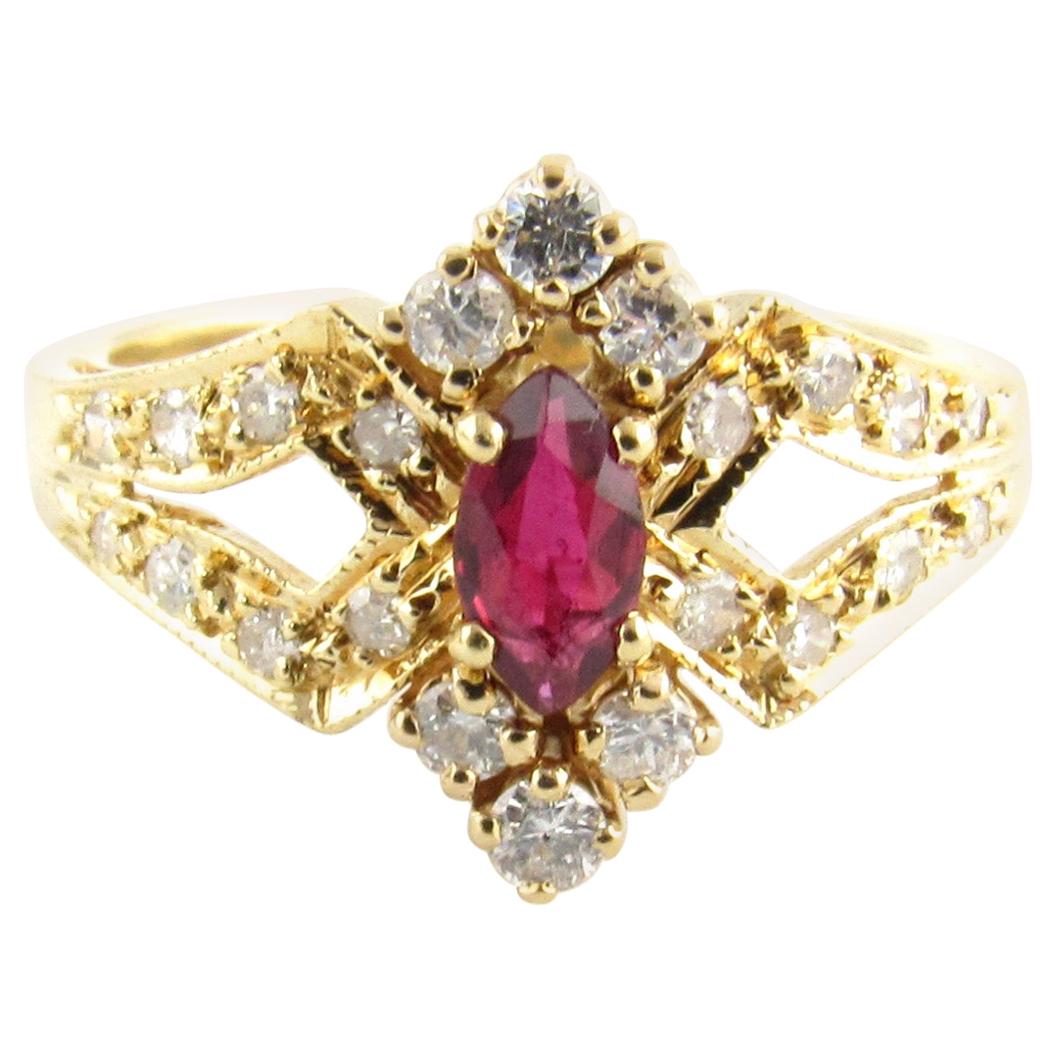 18 Karat Yellow Gold Ruby and Diamond Ring For Sale at 1stDibs