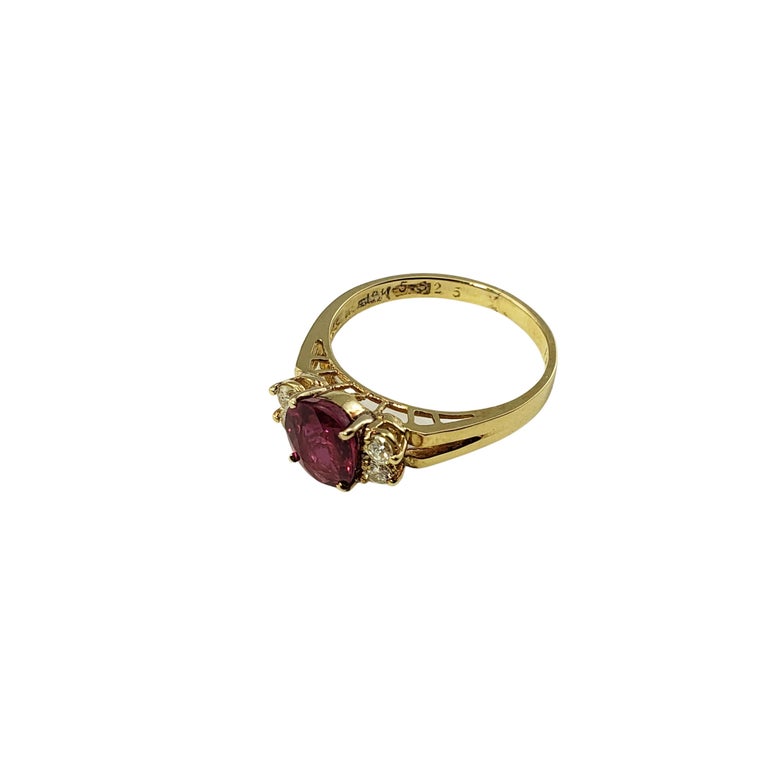 18 Karat Yellow Gold Ruby and Diamond Ring For Sale at 1stDibs
