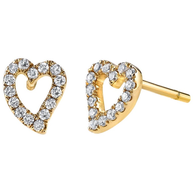 18 Karat Yellow Gold, Small Pave Diamond Heart Studs For Sale at 1stDibs