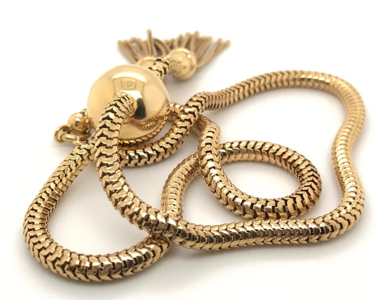 18 Karat Yellow Gold Snake Tassel Chain For Sale at 1stdibs