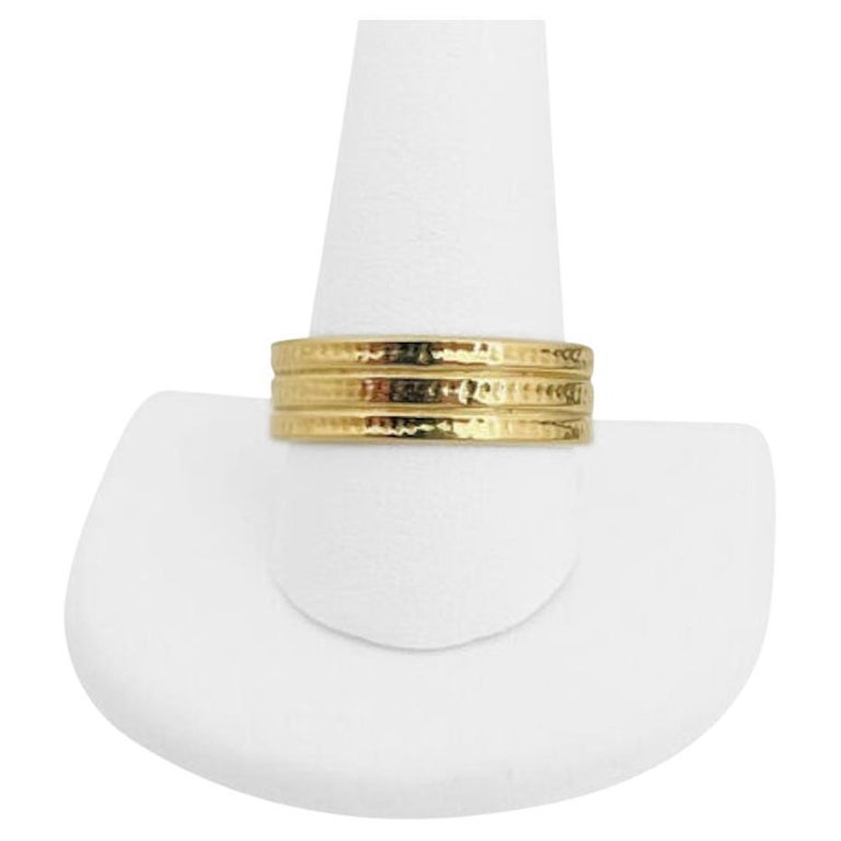 18 Karat Yellow Gold Solid Ribbed Band Ring Jane Koplewitz For Sale at ...