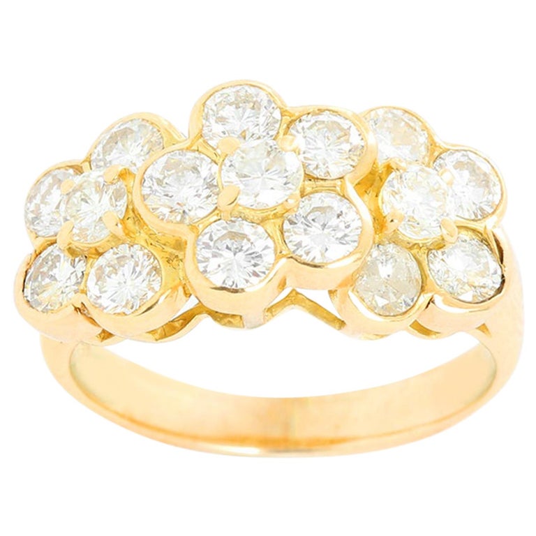 18 Karat Yellow Gold Three Flower Diamond Ring at 1stDibs
