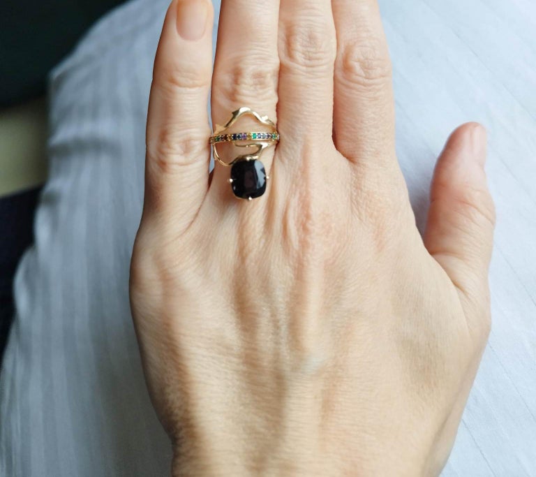 18 Karat Yellow Gold Contemporary Dimensional Ring with Sapphire and ...