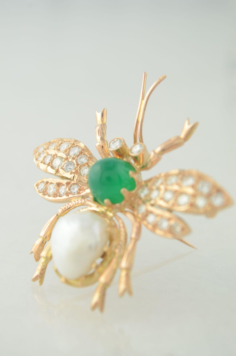 18 Karat Yellow Gold Wasp Brooch For Sale at 1stDibs