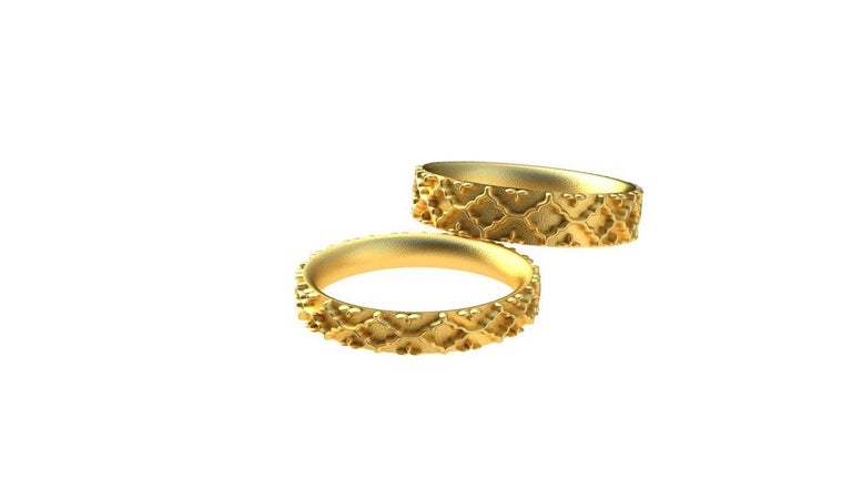 Customizable 18 Karat Yellow Gold Wedding Ring Set For Sale at 1stDibs