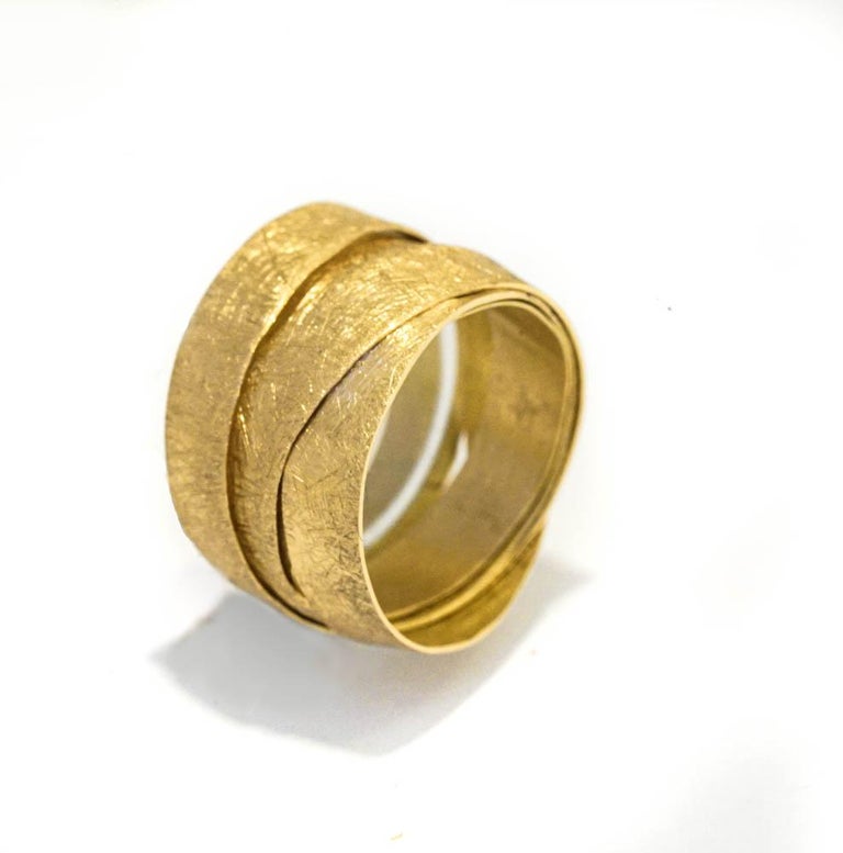 18 Karat Gold Round 5 Loops Modern Ring For Sale at 1stDibs | rings ...