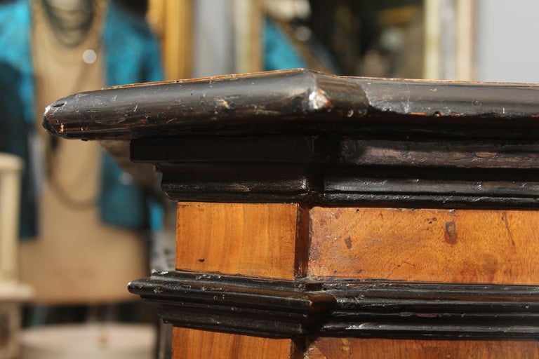 18th Century Dutch Chest with Silk Lined Drawers For Sale at 1stDibs ...