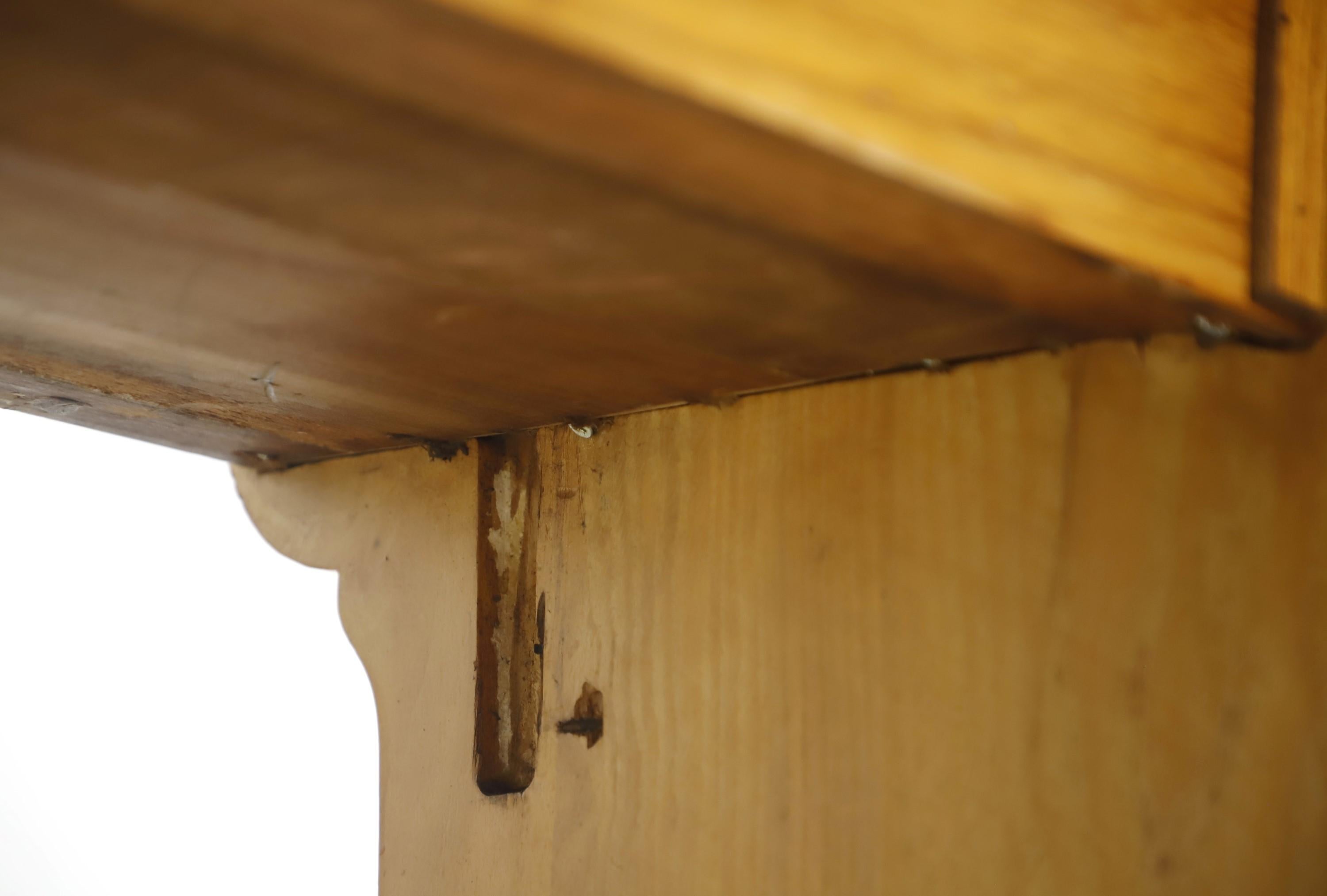 1800s Oak Church Pew Hand Carved Design Light Stain For Sale at 1stDibs ...