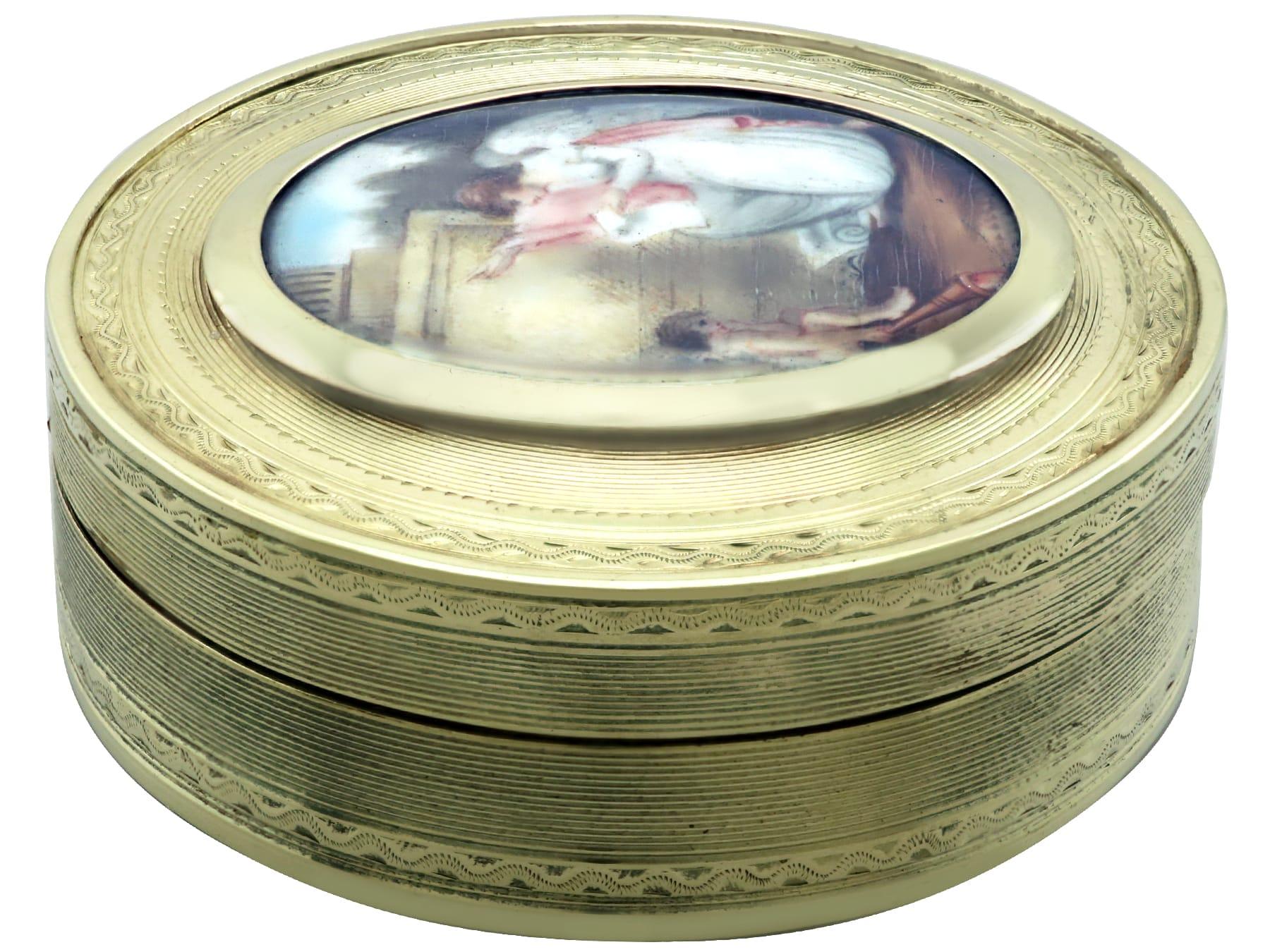 1800s Antique 18k Yellow Gold Trinket Box For Sale at 1stDibs