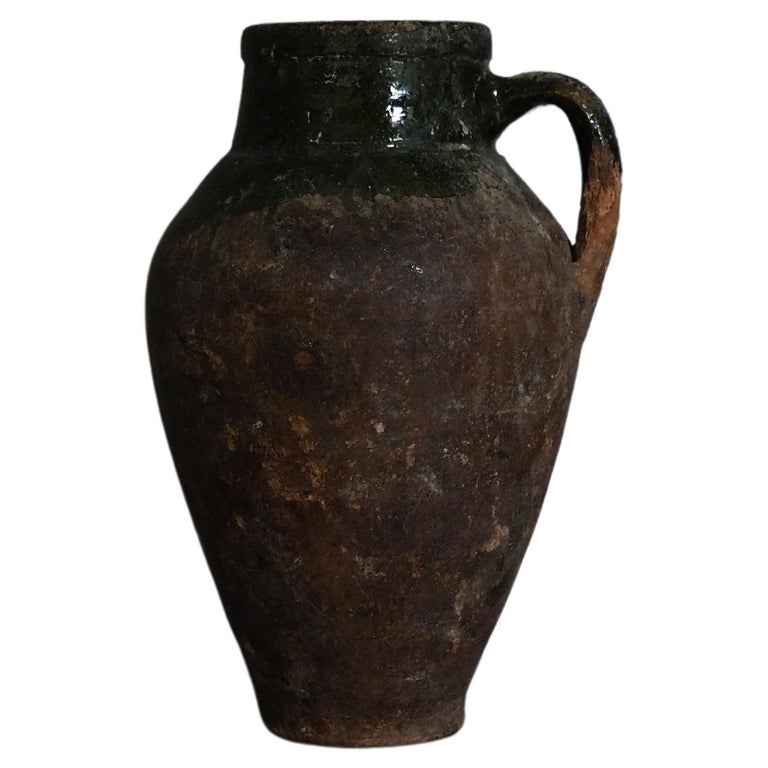 1800's Antique Clay Amphora, Bayram Amphora For Sale at 1stDibs