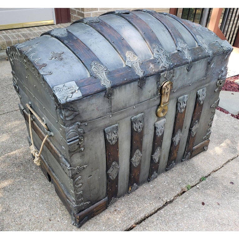 1800s Dome Top Camel Back Ornate Steamers Trunk For Sale at 1stDibs ...