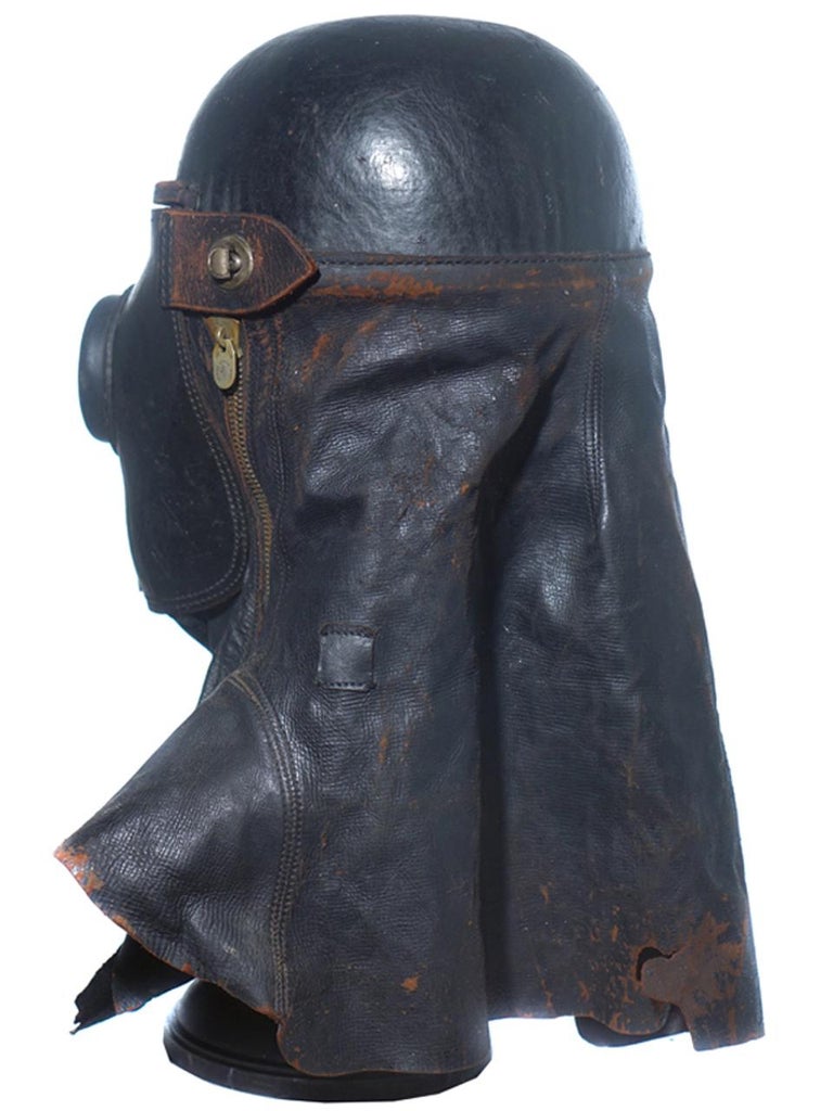 1800s Merryweather Smoke Mask at 1stDibs | insanity mask, 1800s gas ...