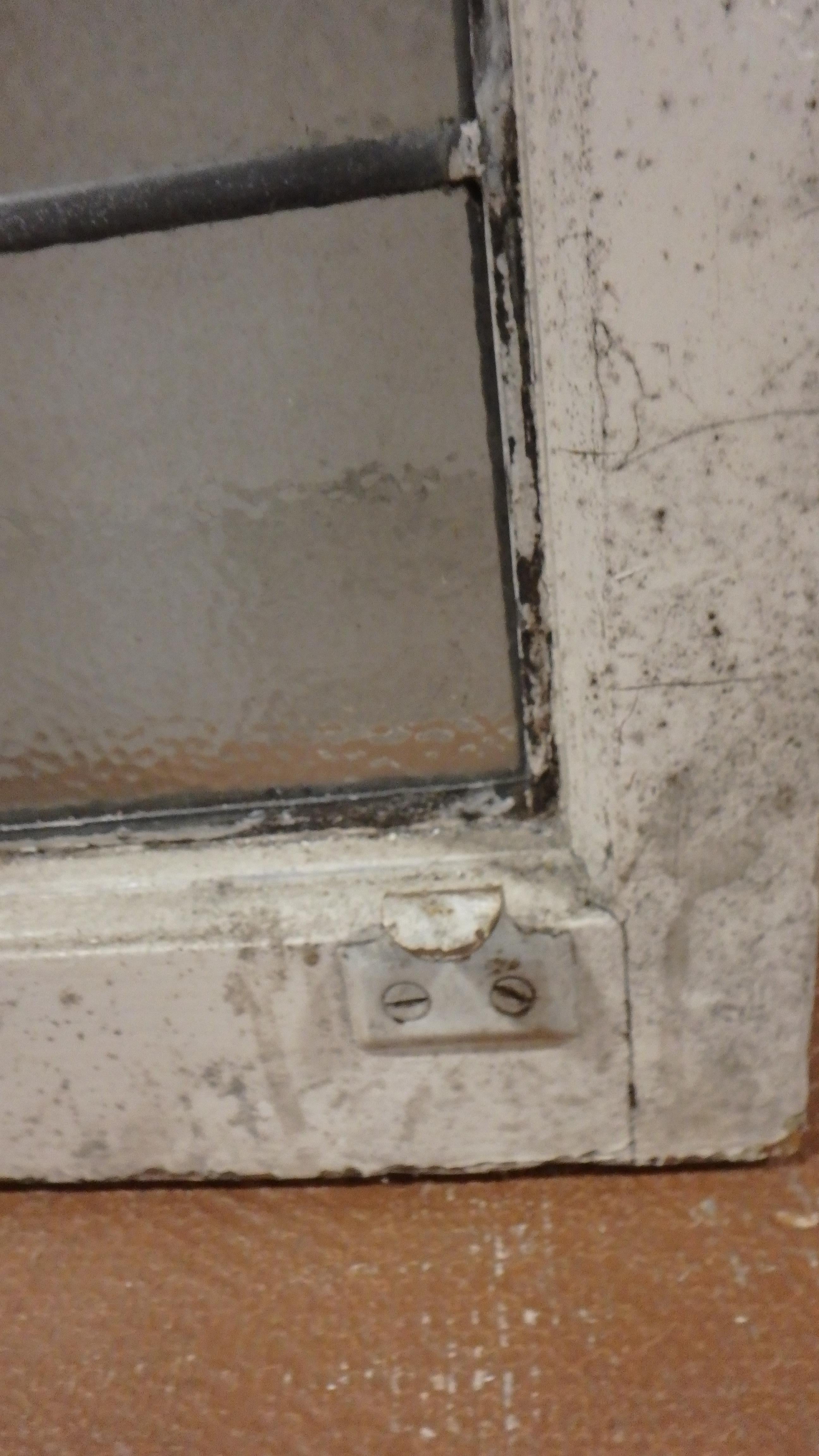 1800s Stained Glass Window For Sale at 1stDibs