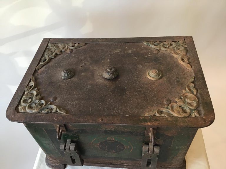 1840s Chinese Safe Box at 1stDibs | chinese lock box, china mini safe box