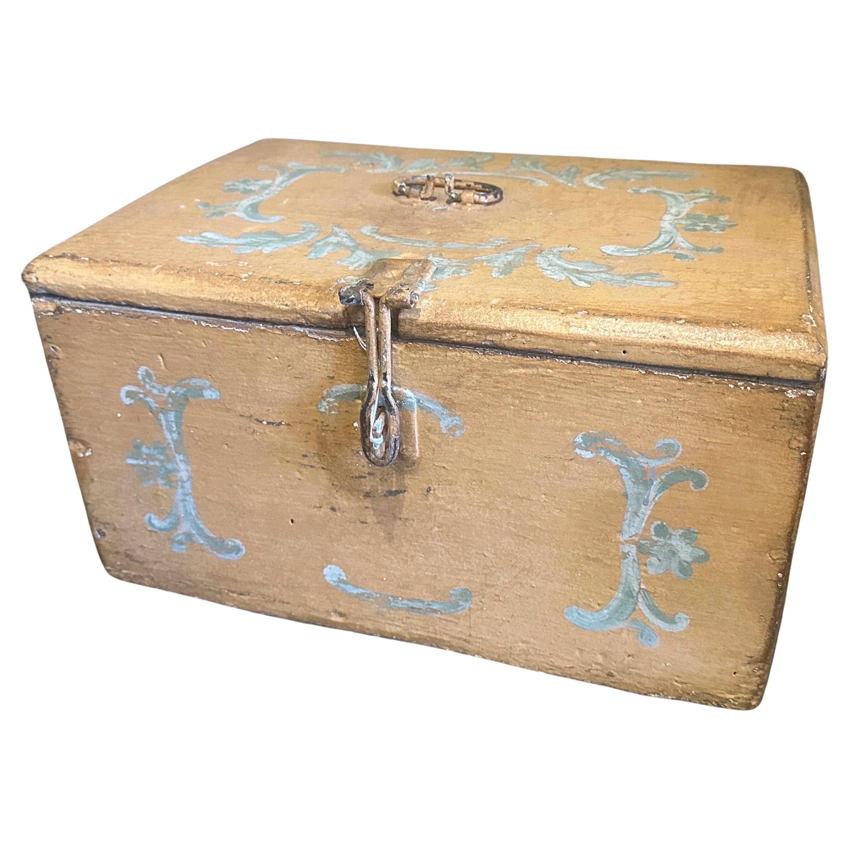 1890s Louis Philippe Red and Blue Lacquered Wood Sicilian Box For Sale ...