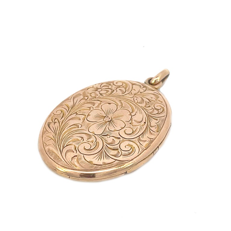 1890 Victorian Rose Gold Hand Engraved Floral Locket For Sale at 1stDibs
