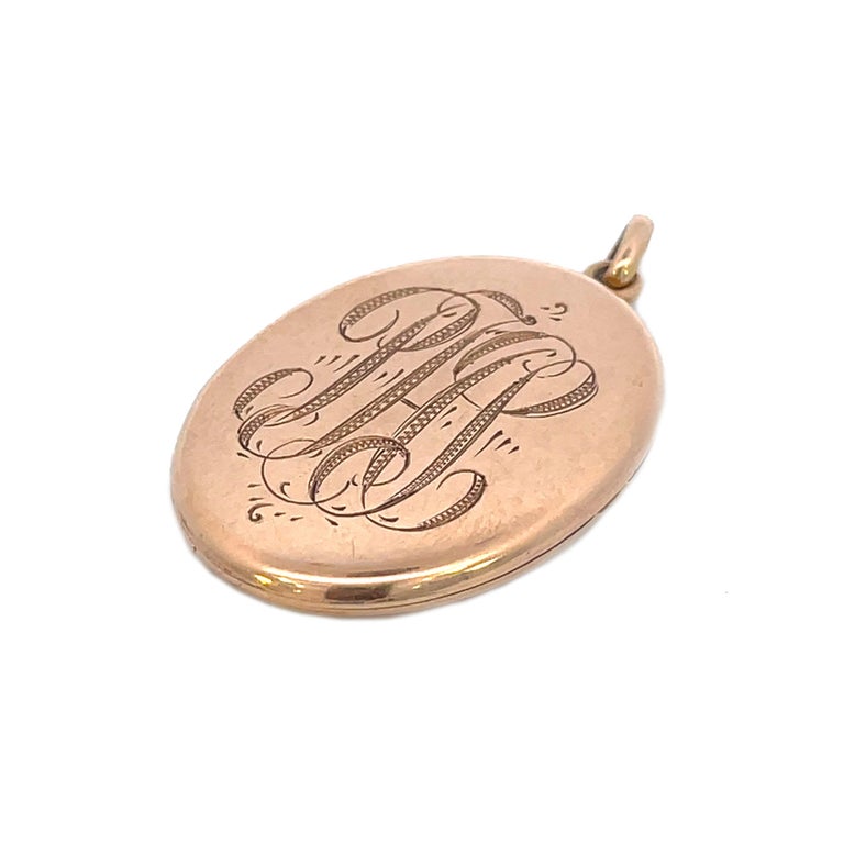 1890 Victorian Rose Gold Hand Engraved Floral Locket For Sale at 1stDibs