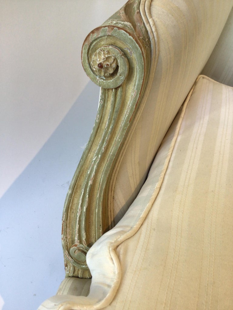 1890s, French Carved Wood Louis XVI Chaise Lounge For Sale at 1stDibs