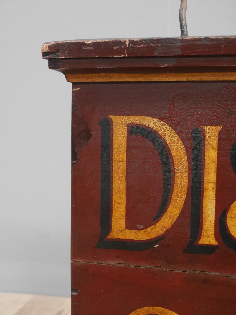 1890's Gilt Dispensing Optician's Trade Sign For Sale at 1stDibs