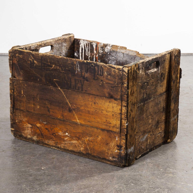 1890s Large Mill Decorative Pine Crate 'Crate 4' For Sale at 1stDibs