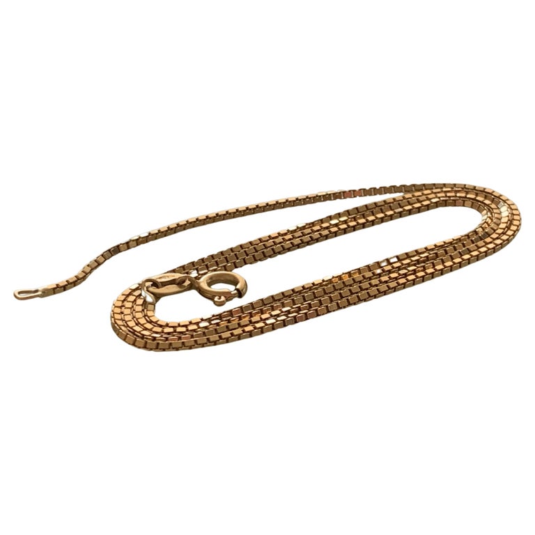 18ct 750 Gold Box Chain 6.13 Grammes For Sale at 1stDibs