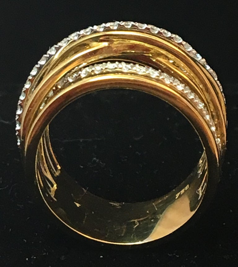 18 Carat Gold Ring Set with Paved Diamonds For Sale at 1stDibs