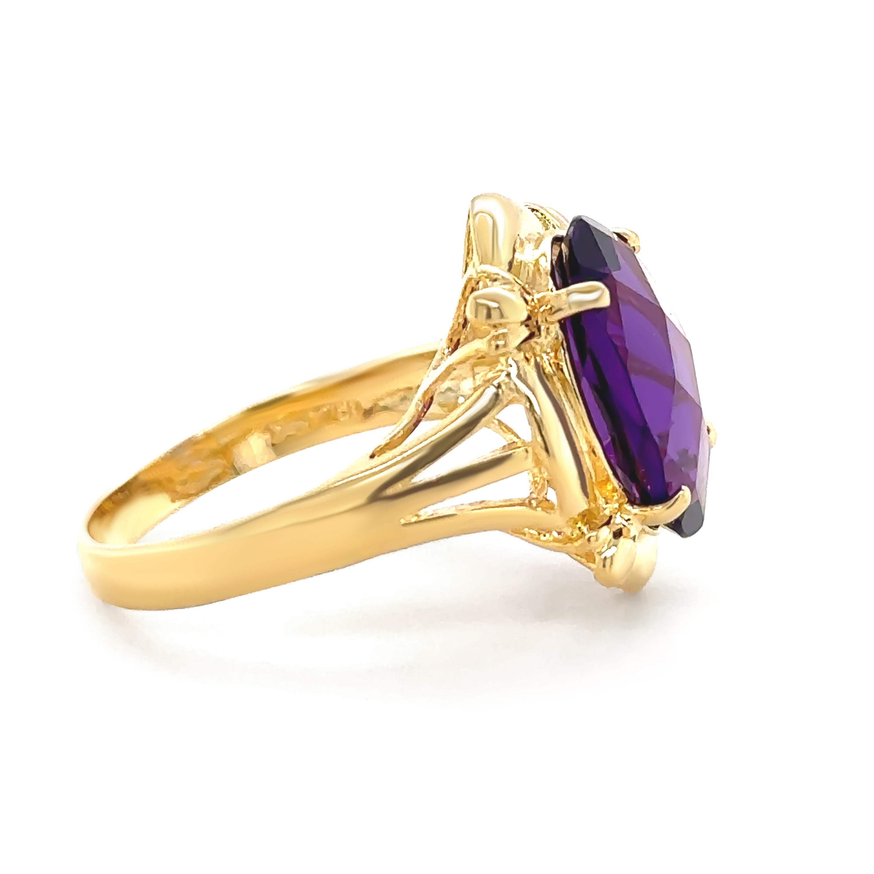 18ct Yellow Gold Amethyst Ring 6.70ct 5.67g For Sale at 1stDibs