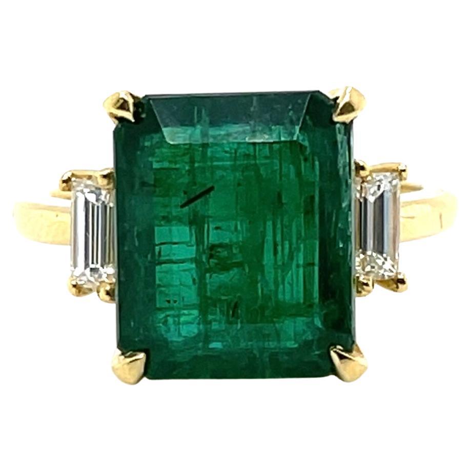18ct Yellow Gold Emerald and Diamond Trilogy Ring at 1stDibs | biggest ...