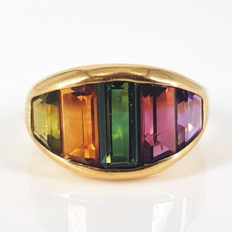 18ct Yellow Gold Multi Coloured Ring For Sale at 1stDibs