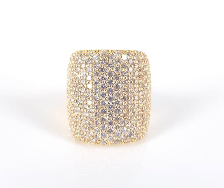 18CT Yellow Gold Pave Diamond Ring For Sale at 1stDibs