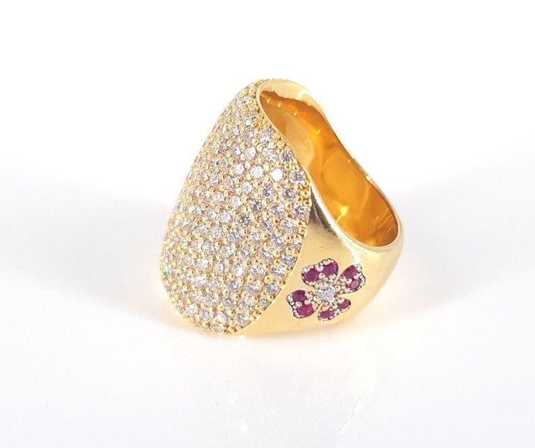 18CT Yellow Gold Pave Diamond Ring For Sale at 1stDibs