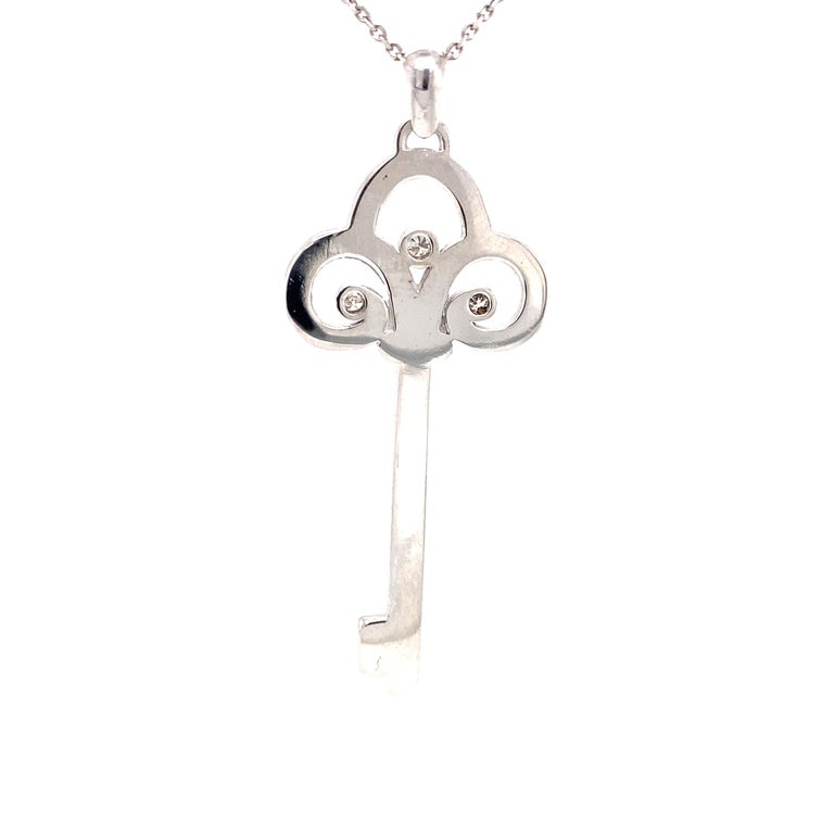 18k Diamond Key Pendant White Gold For Sale at 1stDibs