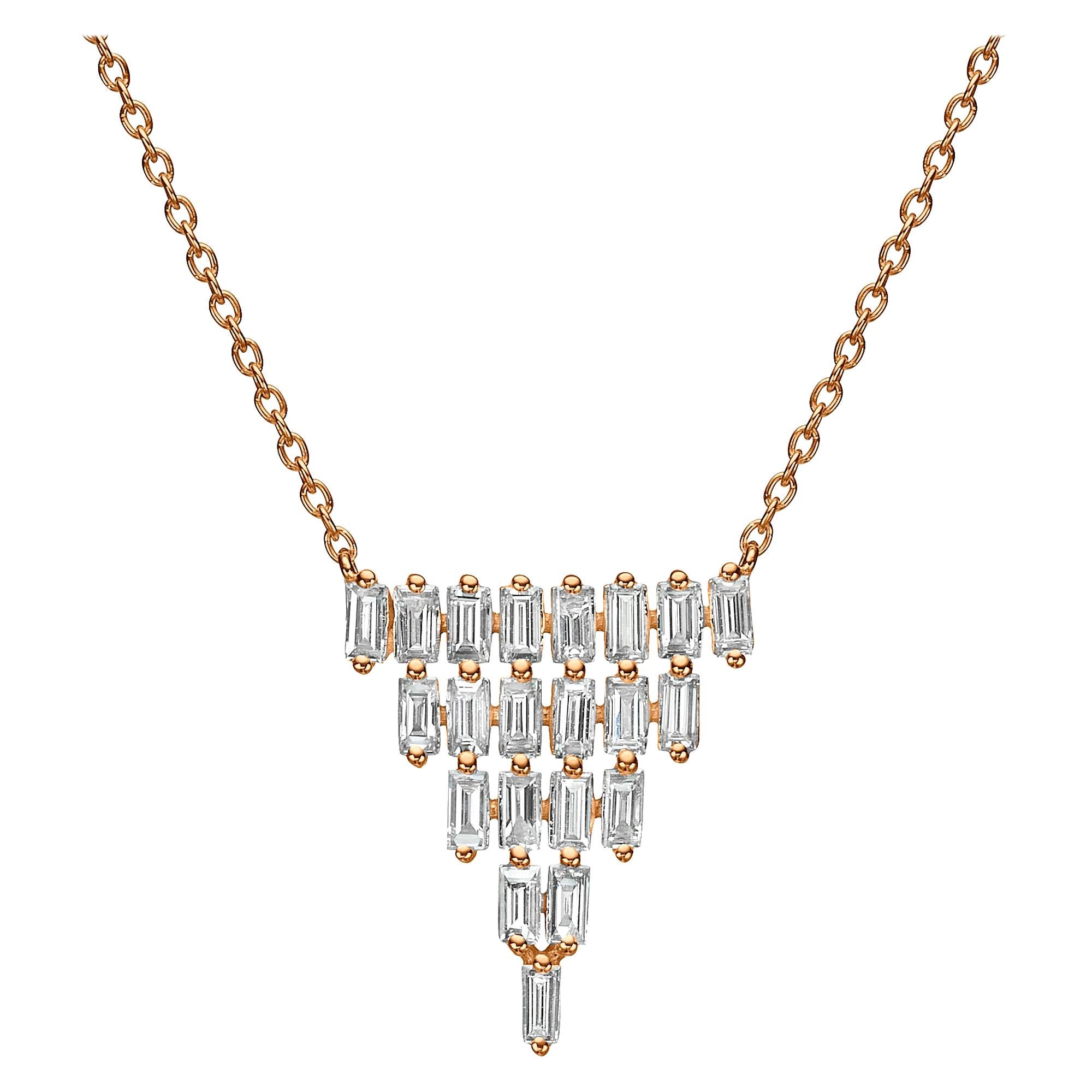 18 Karat Gold 1.59 Carat F Color VS Clarity Multi-Layer Triangle ...