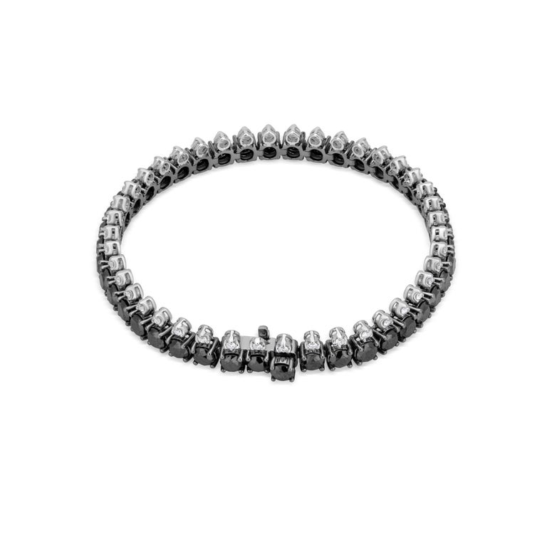 Nigaam 11 48 Ct T W Black And White Diamond Line Bracelet In 18k Gold
