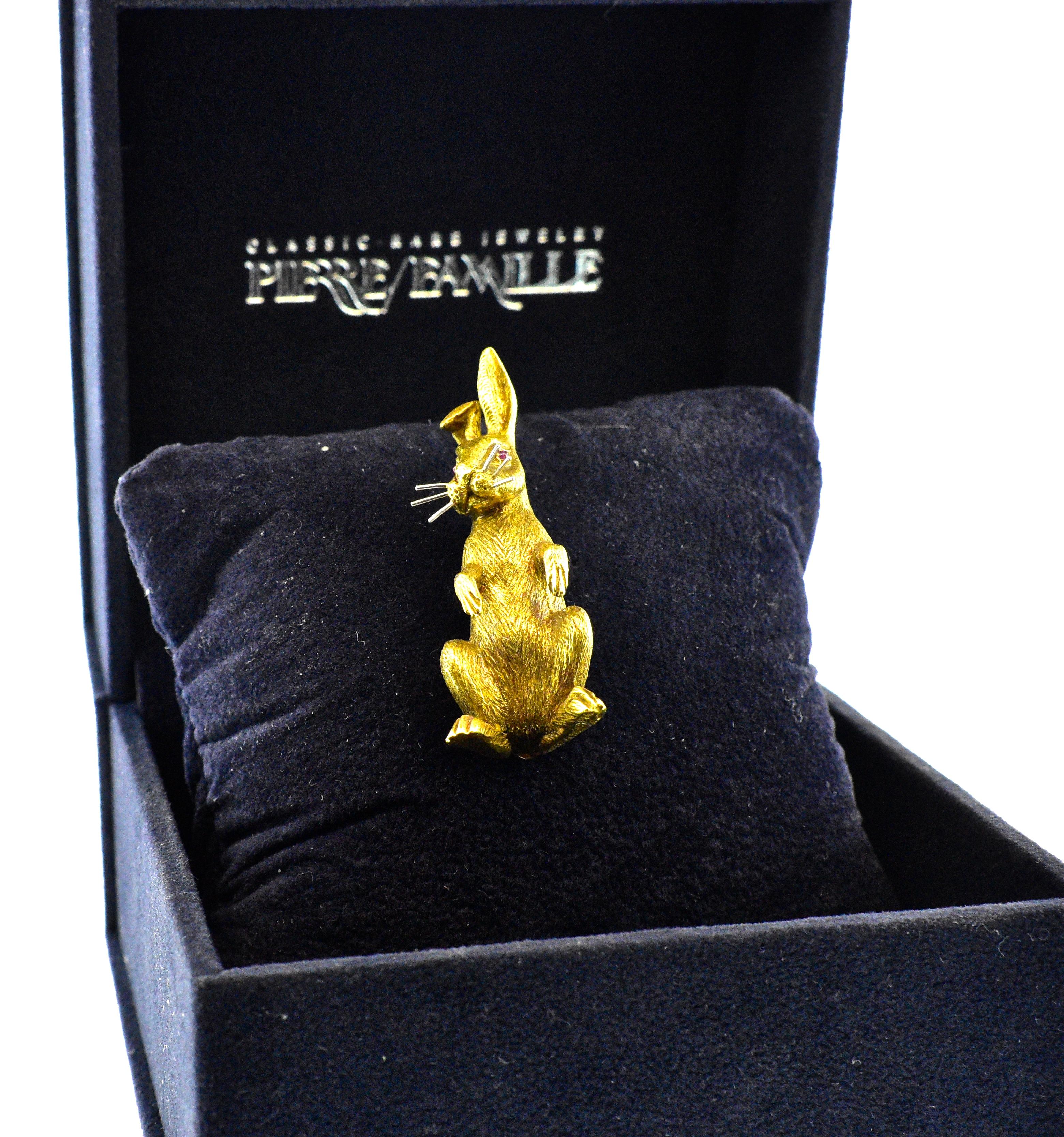 18 Karat Gold Bunny Rabbit brooch, circa 1960 at 1stDibs