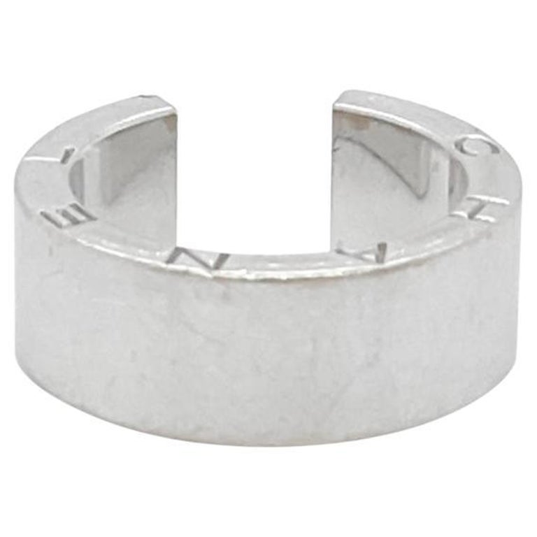 18k Gold Chanel Signature Ring For Sale at 1stDibs