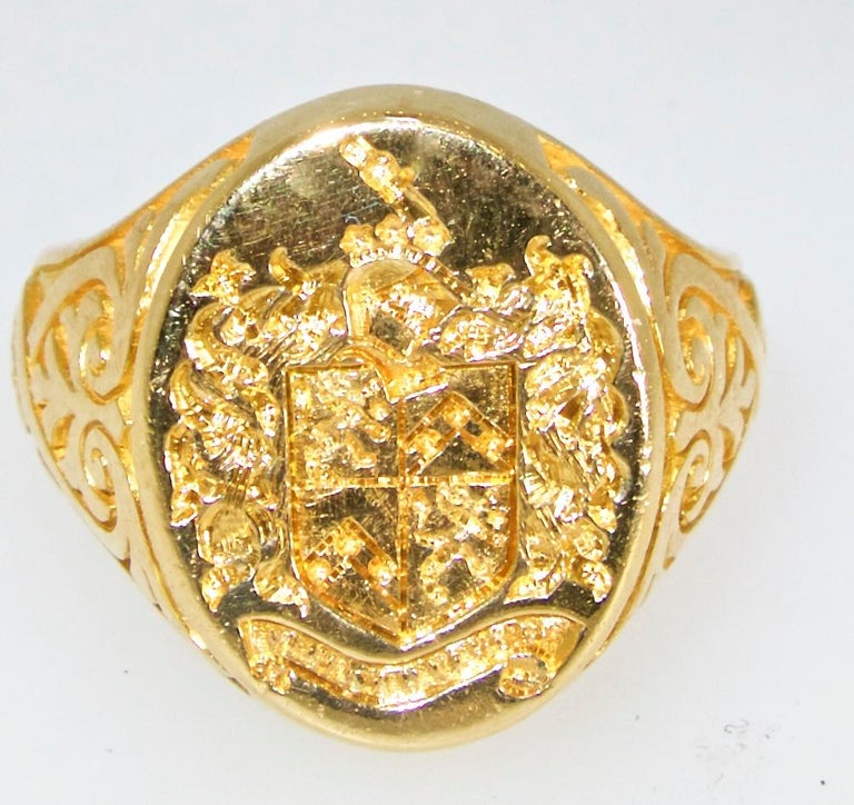 18K Gold Coat of Arms Ring. at 1stDibs | coat of arms ring