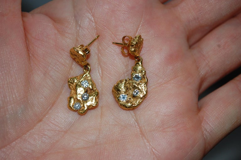 18k Gold Diamond Nugget Dangle Earrings For Sale at 1stDibs