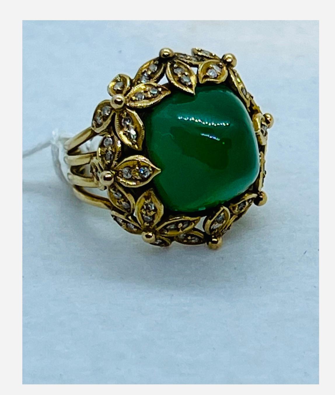 18K Gold Green Crystal And Diamond Dome Ring For Sale at 1stDibs