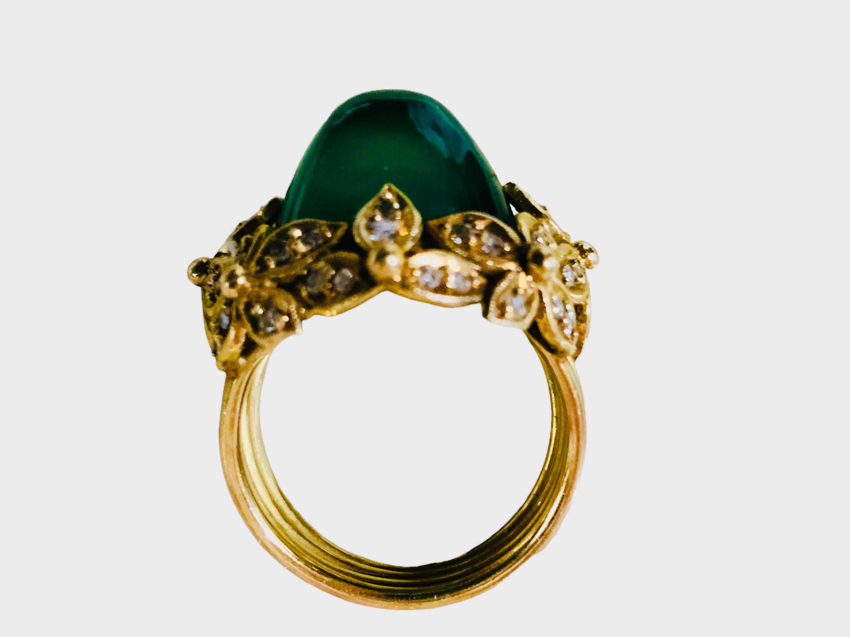 18K Gold Green Crystal And Diamond Dome Ring For Sale at 1stDibs