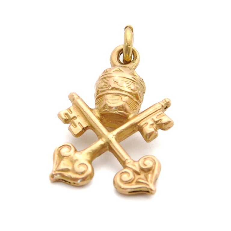 Vintage 18 Karat Gold Papal Keys of Heaven Vatican Crown Charm Pendant ...