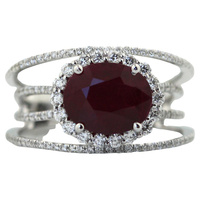 18K Gold Ruby and Diamond Ring at 1stDibs