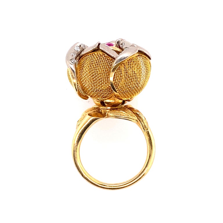 18k Gold Ruby Rose Ring For Sale at 1stDibs