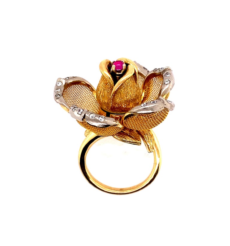 18k Gold Ruby Rose Ring For Sale at 1stDibs