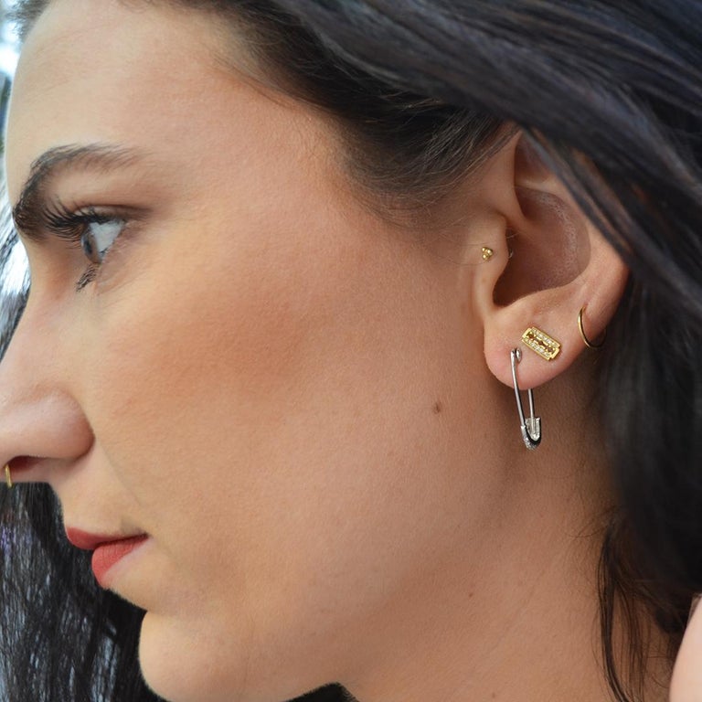 18K Gold Safety Pin and Razor Blade Duo at 1stDibs